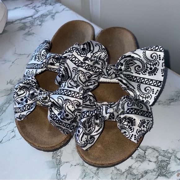 Shoes | Slip On Whiteblack Bandana Sandals | Poshmark